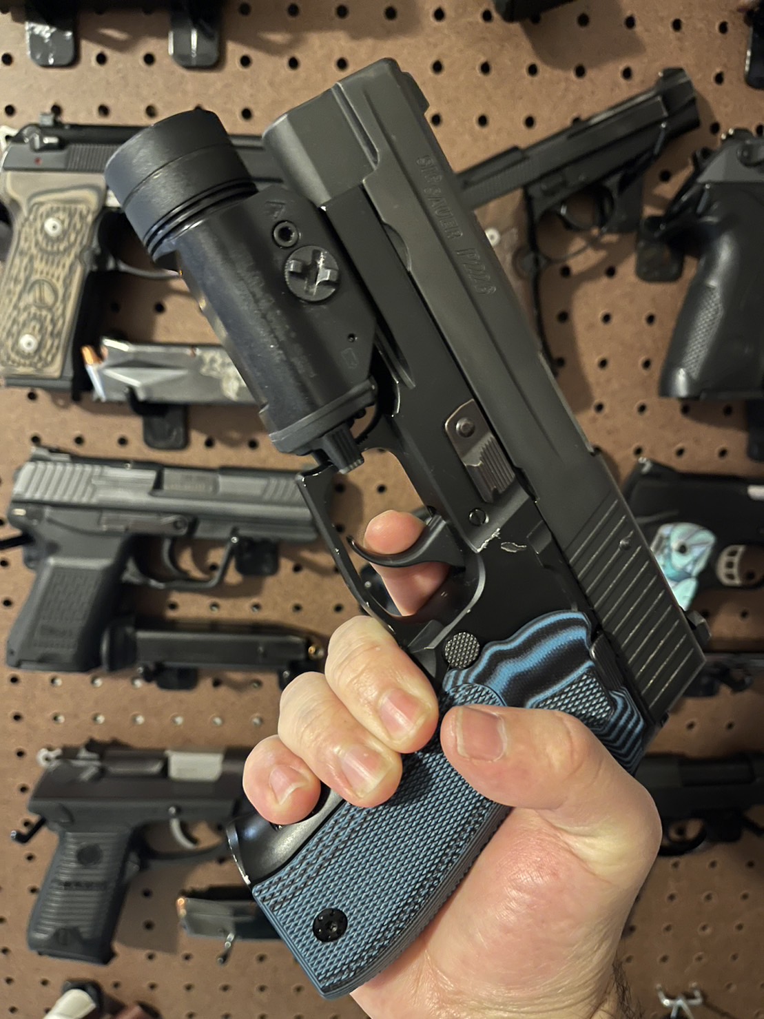 Index of /files/weapons/Small arms/